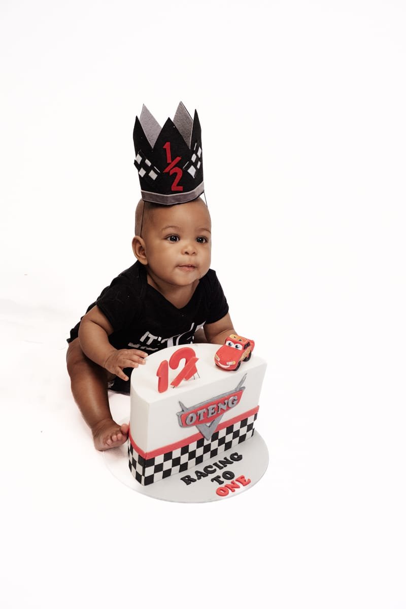 2025 Unique Photoshoot Gift Voucher - Tc Productions